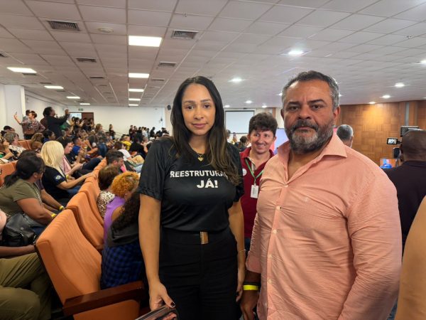 Crime por engano: jovem de 14 anos é assassinado em residência no ...